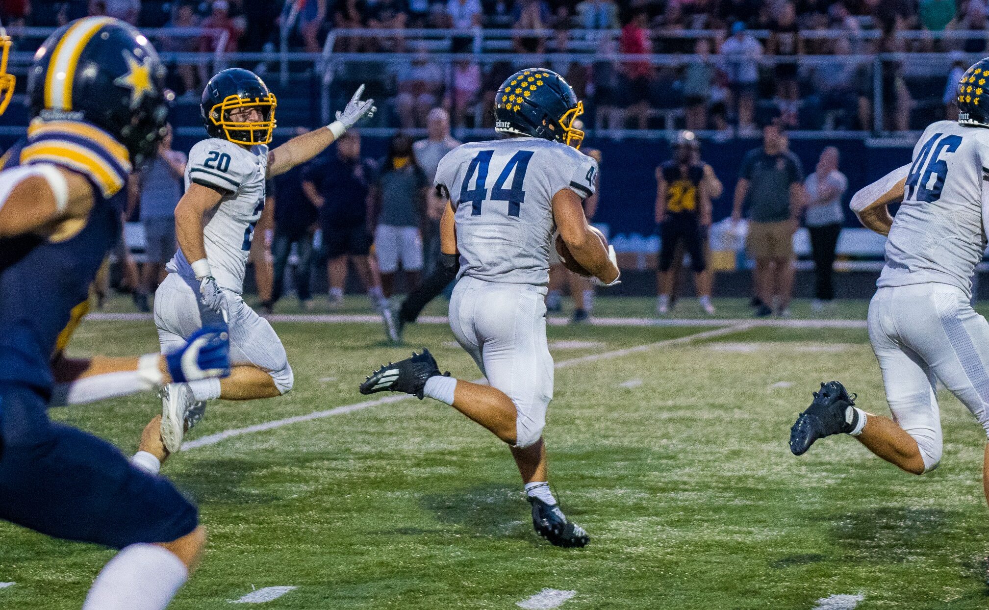 Olmsted Falls Bulldogs Run Past North Ridgeville Rangers 42-10 - Kee On ...