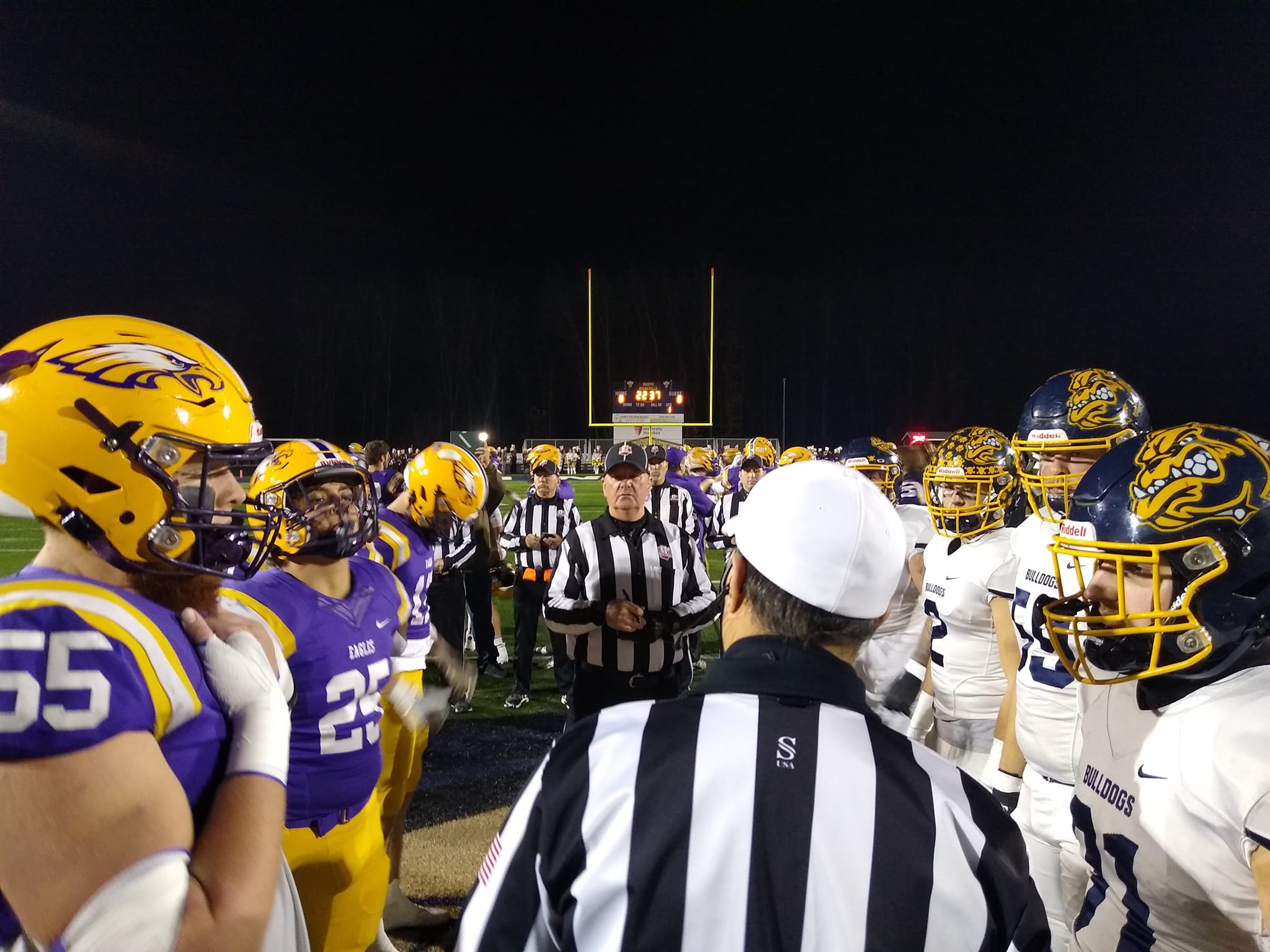 Avon Tops Olmsted Falls 33-23 In an Instant Classic to Advance - Kee On ...